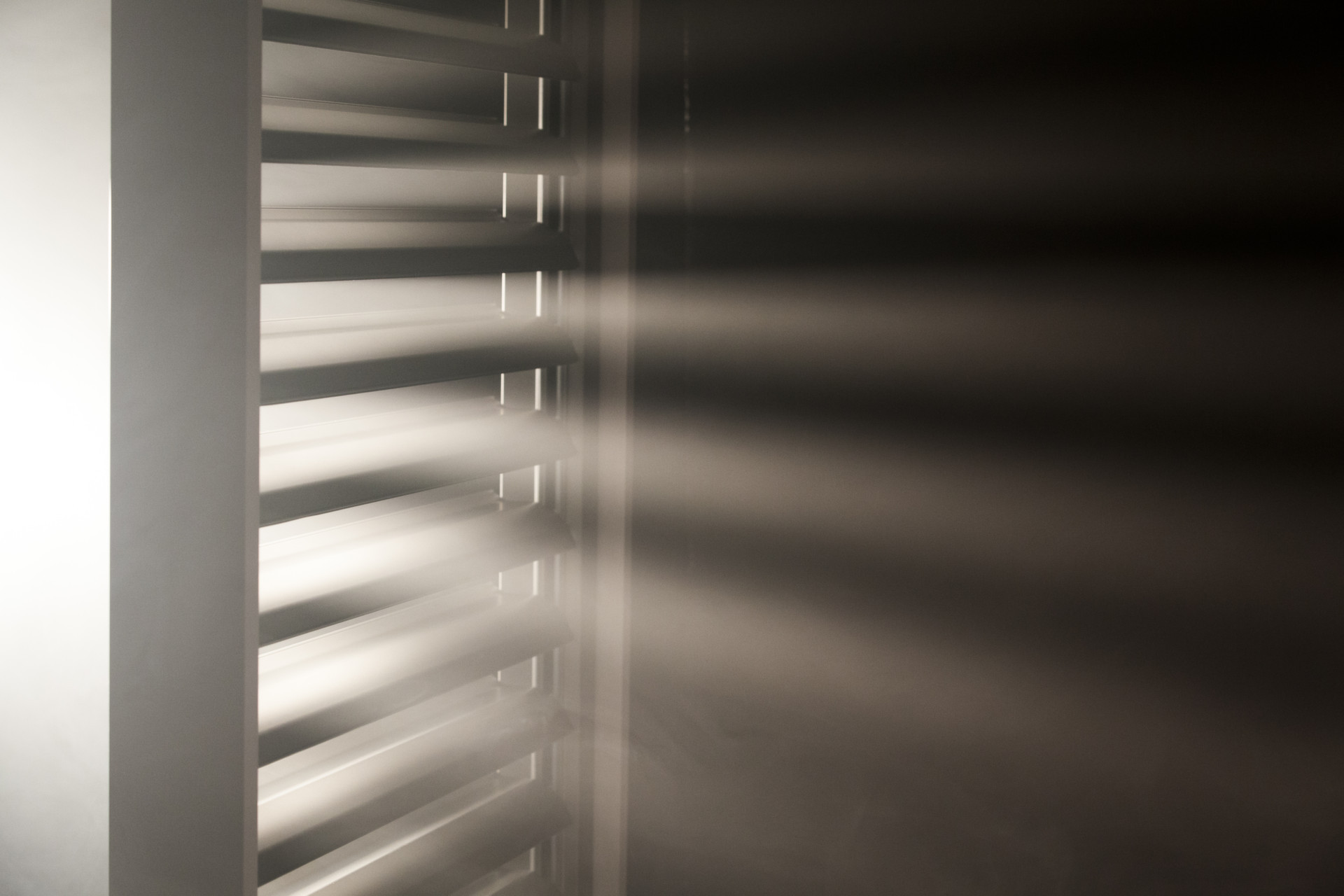 Self supporting Louver Systems (LUME) | Sunshield Unique Louvers