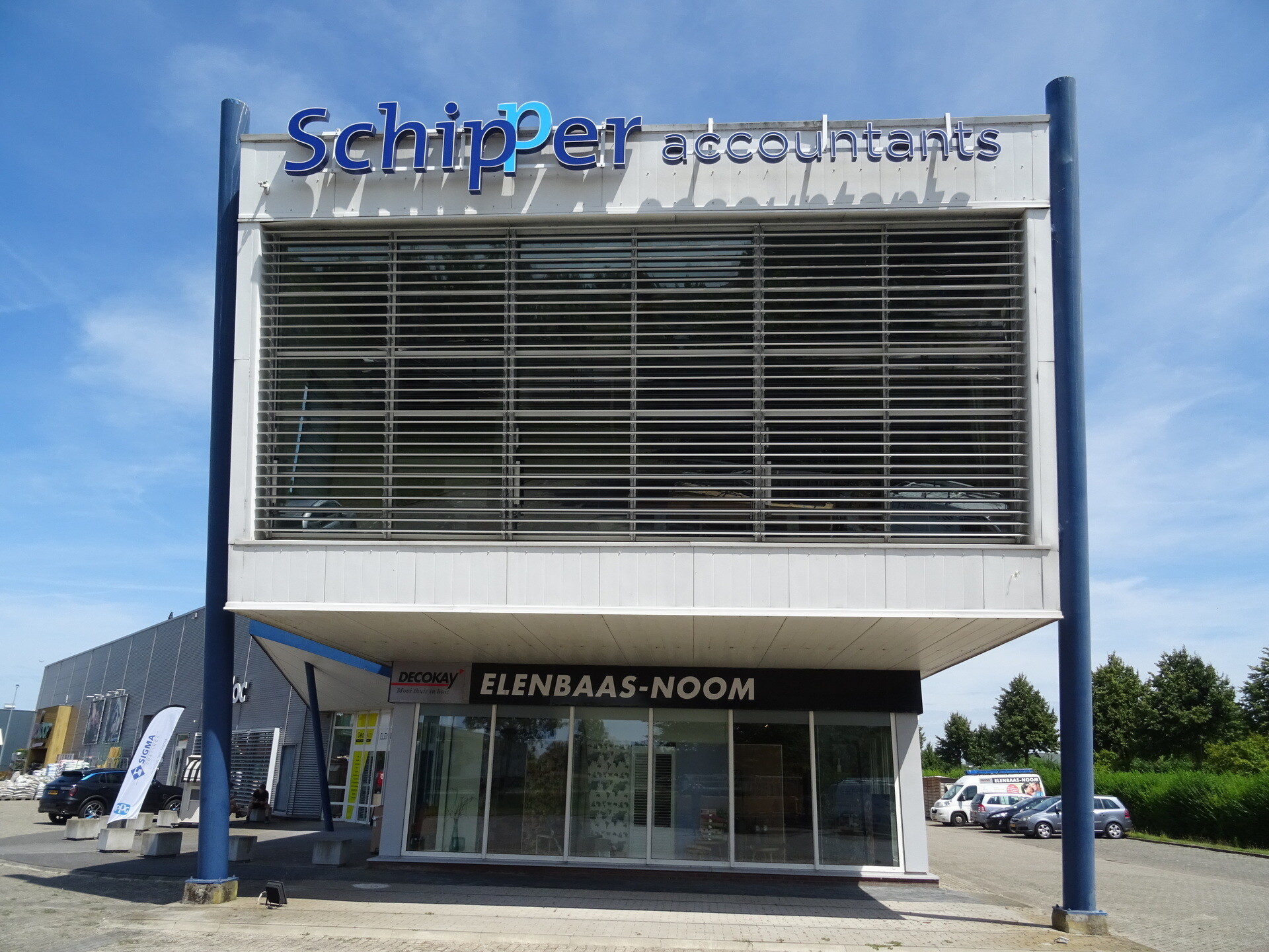 Rectangle, 155E, Schipper Accountants, Tholen, NL | Sunshield Global